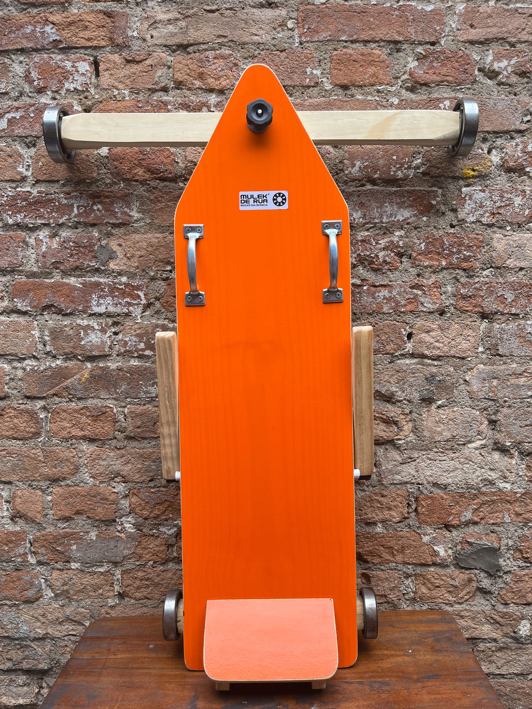 Carrinhos de rolimã – Mulek de Rua